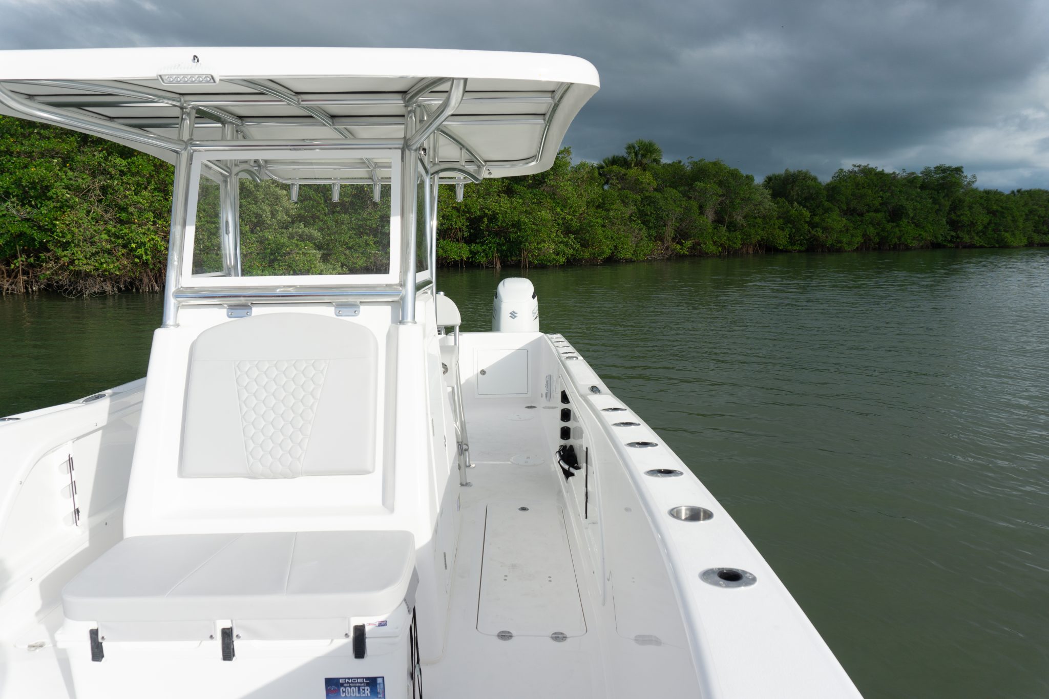 280 STX Center Console - Twin Vee