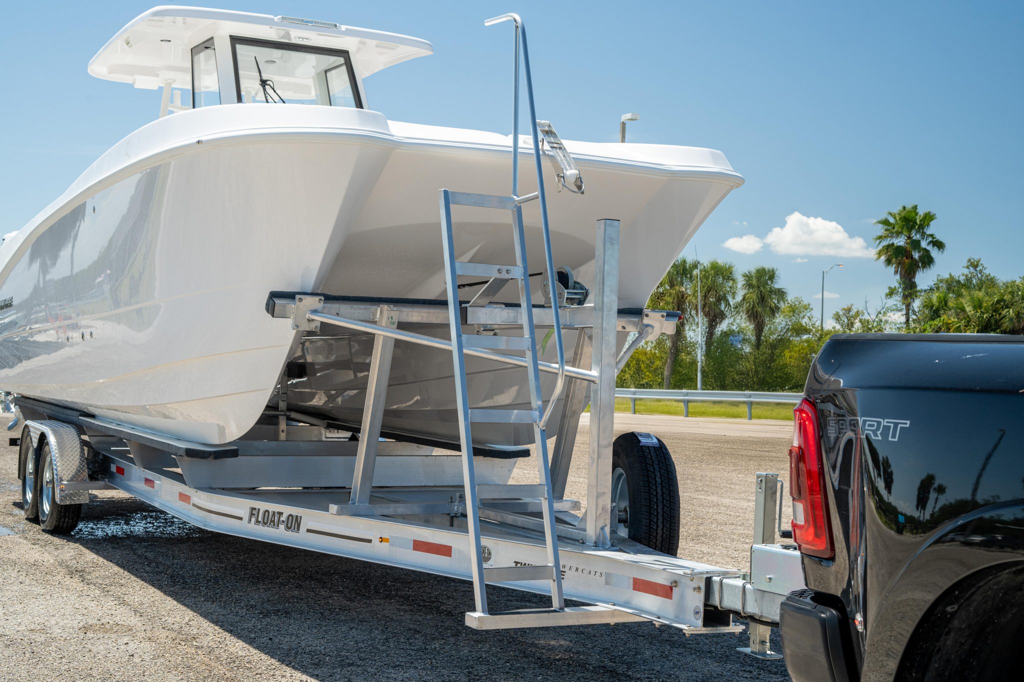 How to Trailer and Launch a Catamaran - Twin Vee